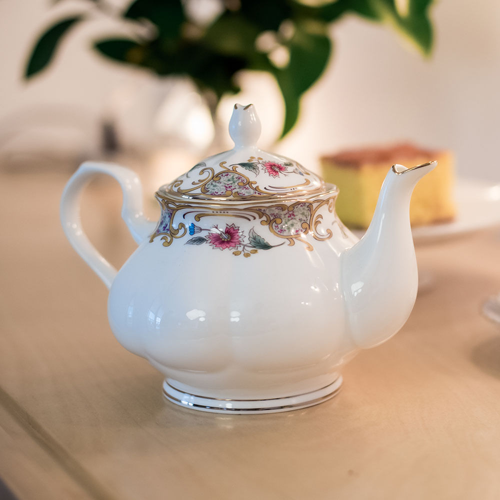 Conheça nossos Bules de porcelana, bule de inox e muito mais! Confira.